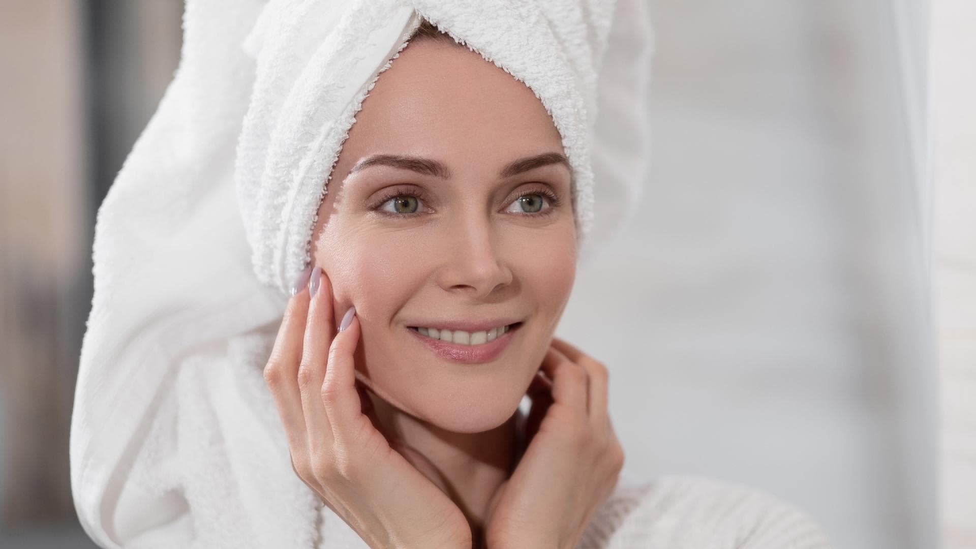 Falten vorbeugen: 5 Tipps, die wirklich helfen