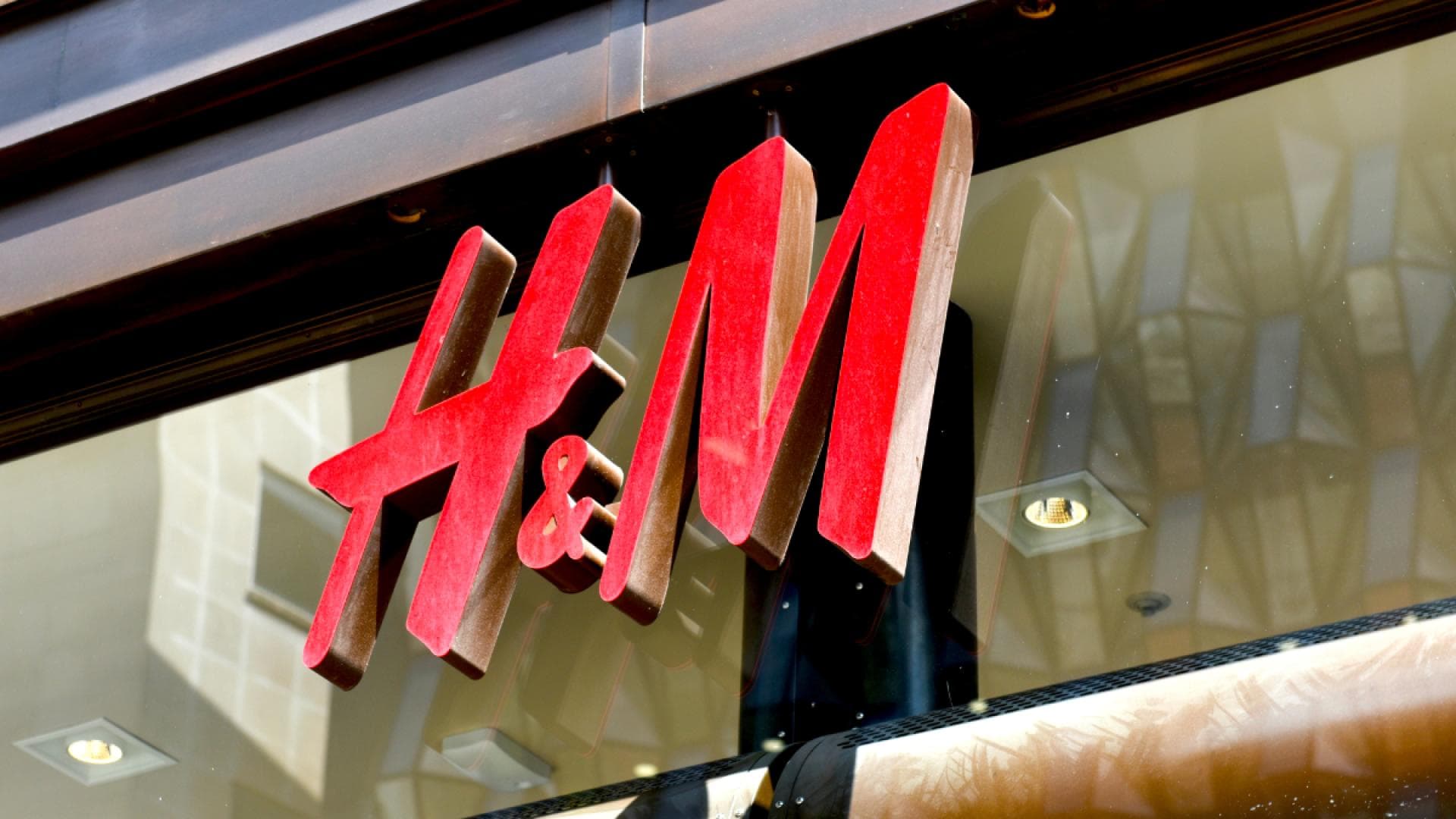 Fashion-Trend 2024: Diese Schlupfhose aus Leinenmischung geht bei H&M ...