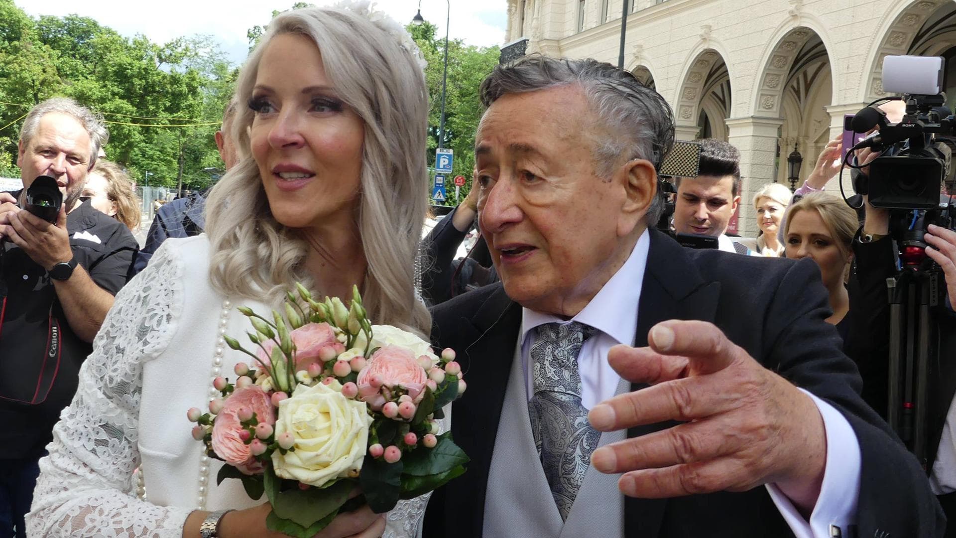 Richard Lugner: Sechste Ehefrau - Alle Infos zu Simone Reiländer