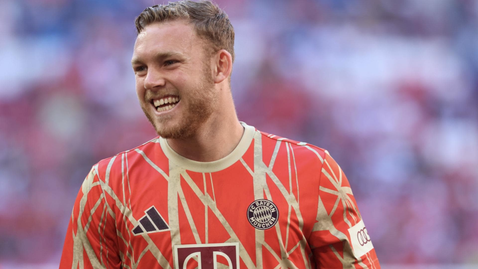 Daniel Peretz: FC-Bayern-Torwart feiert Verlobung mit ESC-Star!