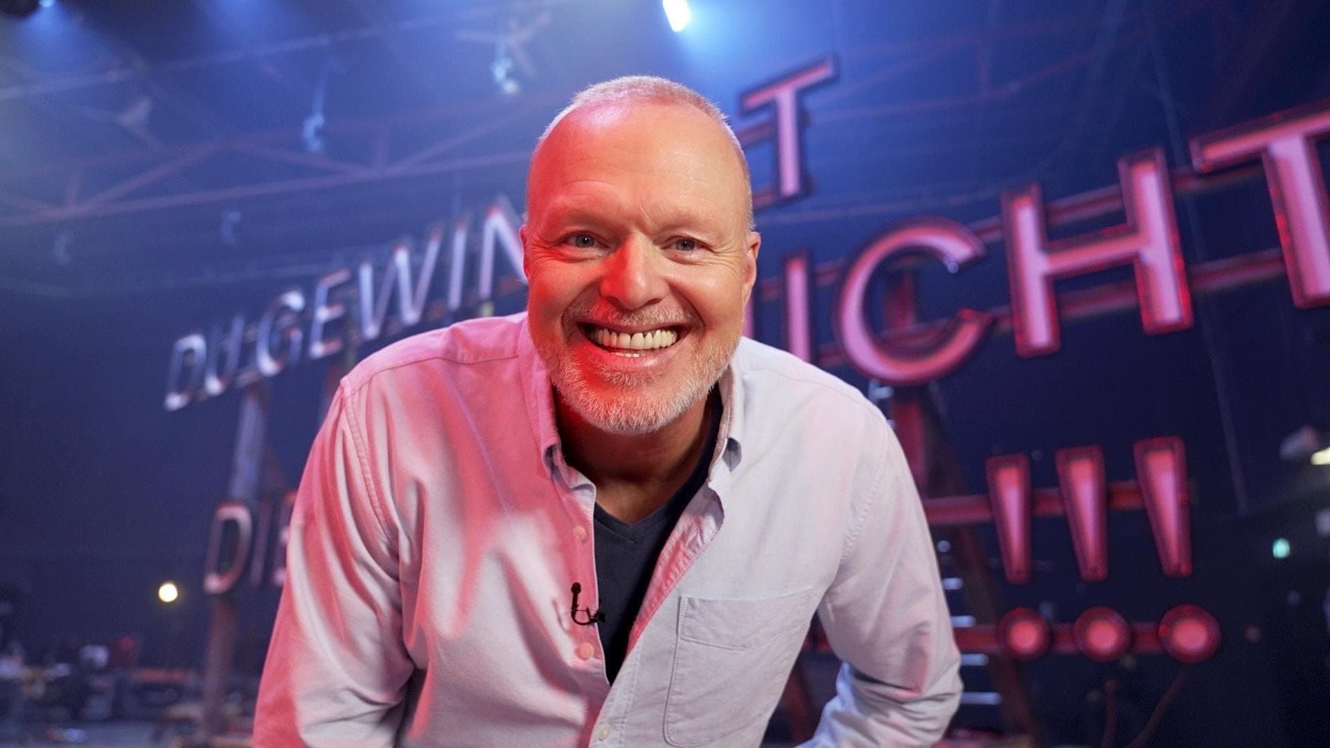 Stefan Raab: Erster Einblick in Studio von DGHNDM - Fans flippen aus ...