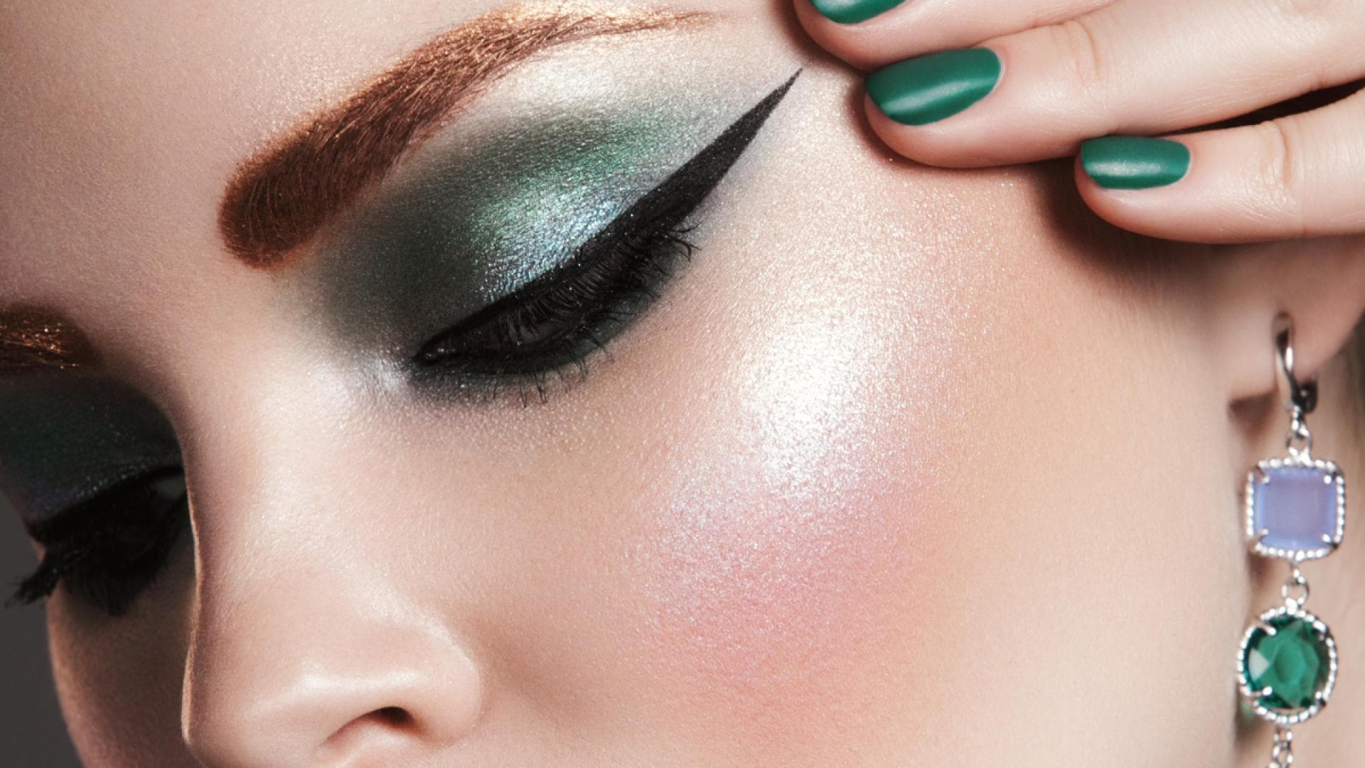 Laut Expertin: Das ist der schönste Make-up-Trend für Silvester