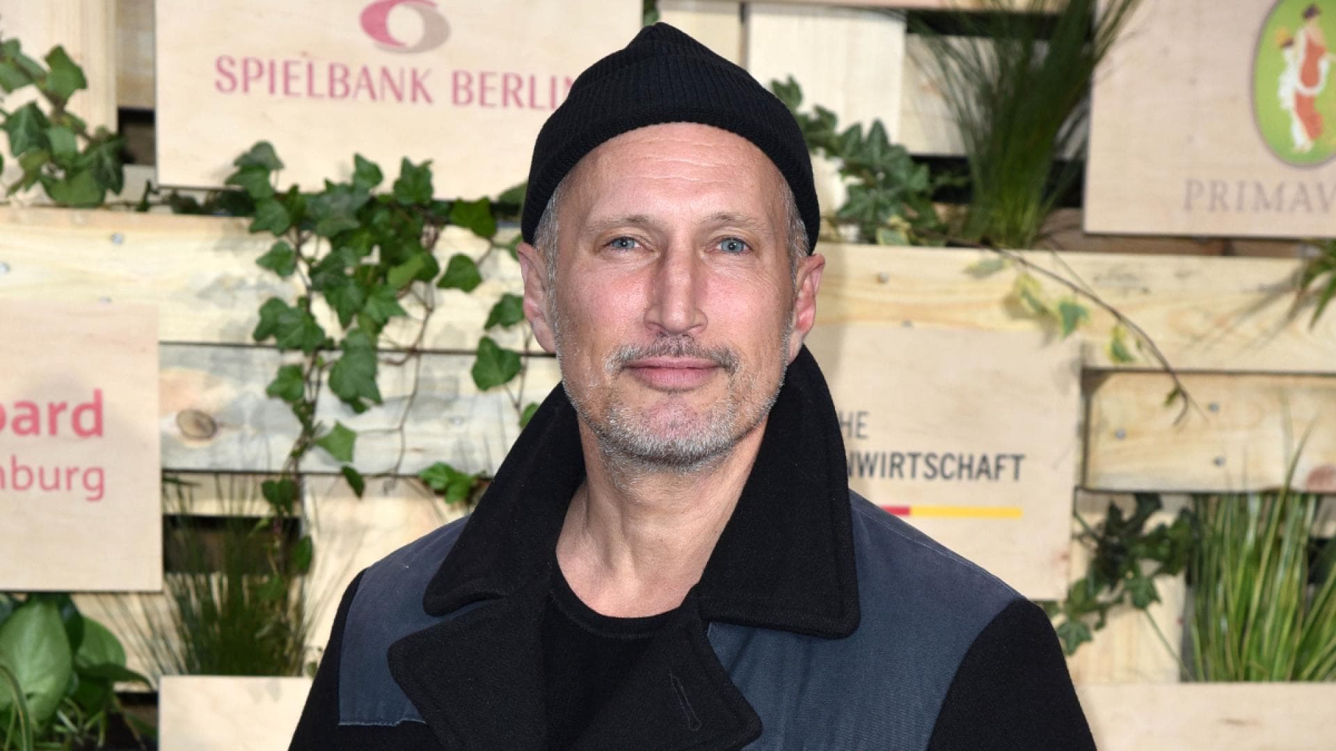 "Der Palast"-Star Benno Fürmann: "Früher war ich meiner Tochter peinlich"