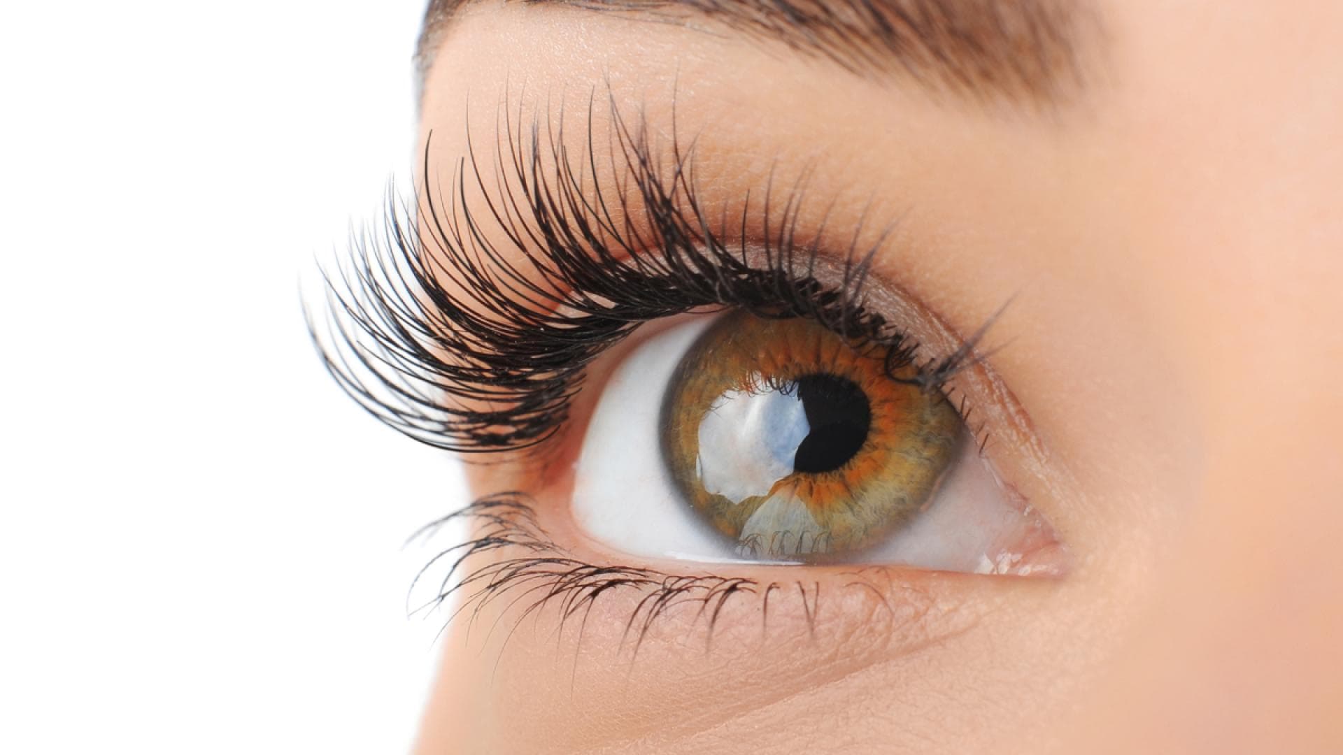 "Ghost Lashes": TikTok-User verzichten jetzt auf Mascara – so geht der ...