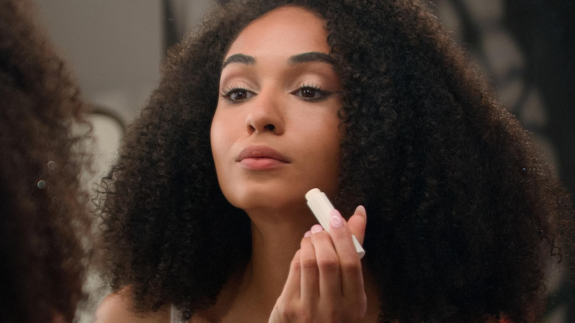 Make-up-Trend 2025: Dieser 5-Euro-Foundation-Stick macht Charlotte ...