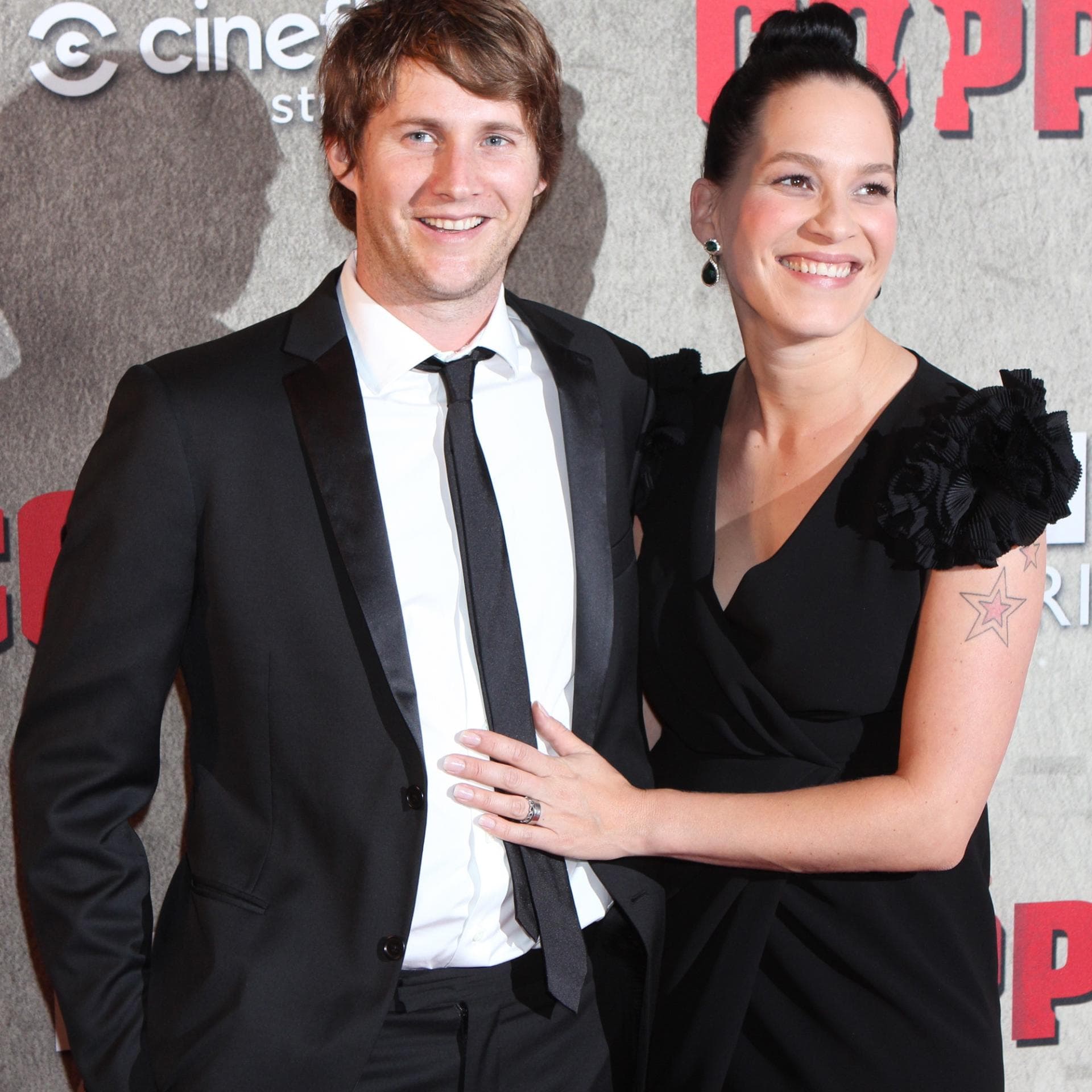 Franka Potente Derek Richardson