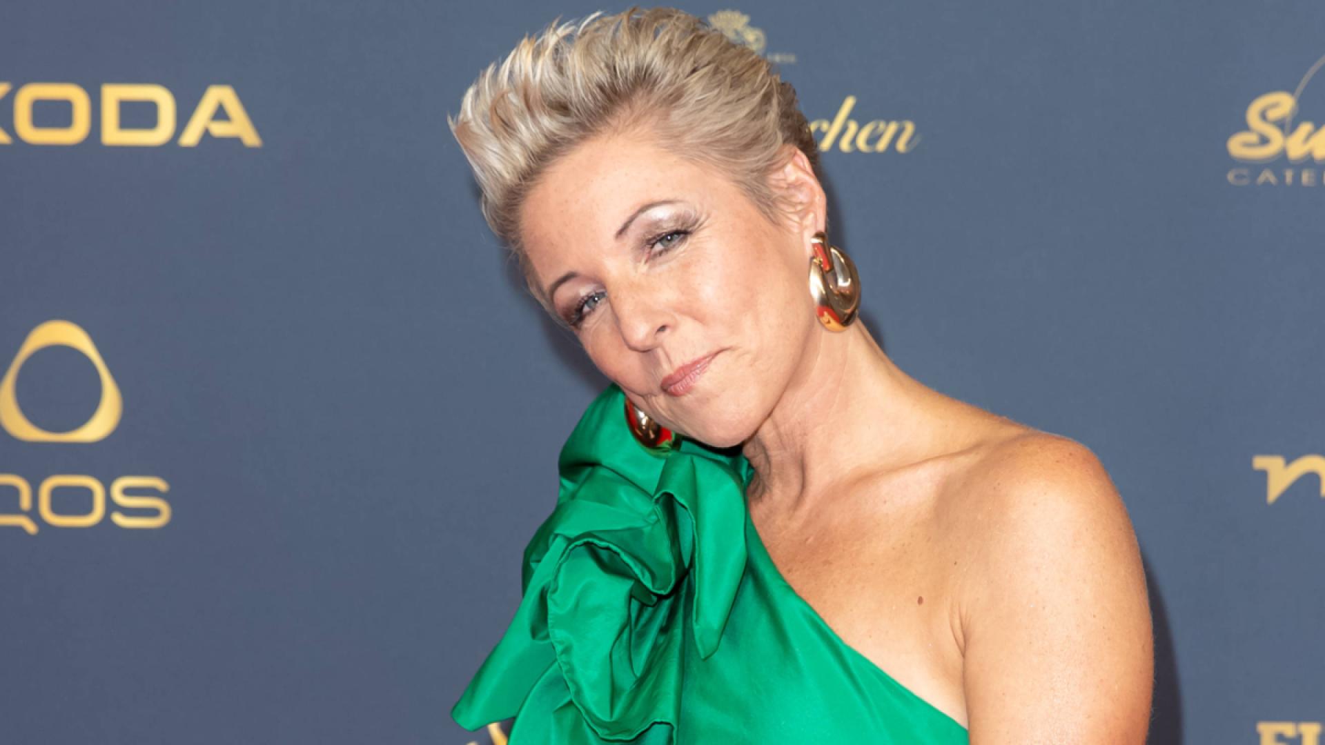 Alexandra Hofmann: Das steckt hinter ihrer Solo-Karriere