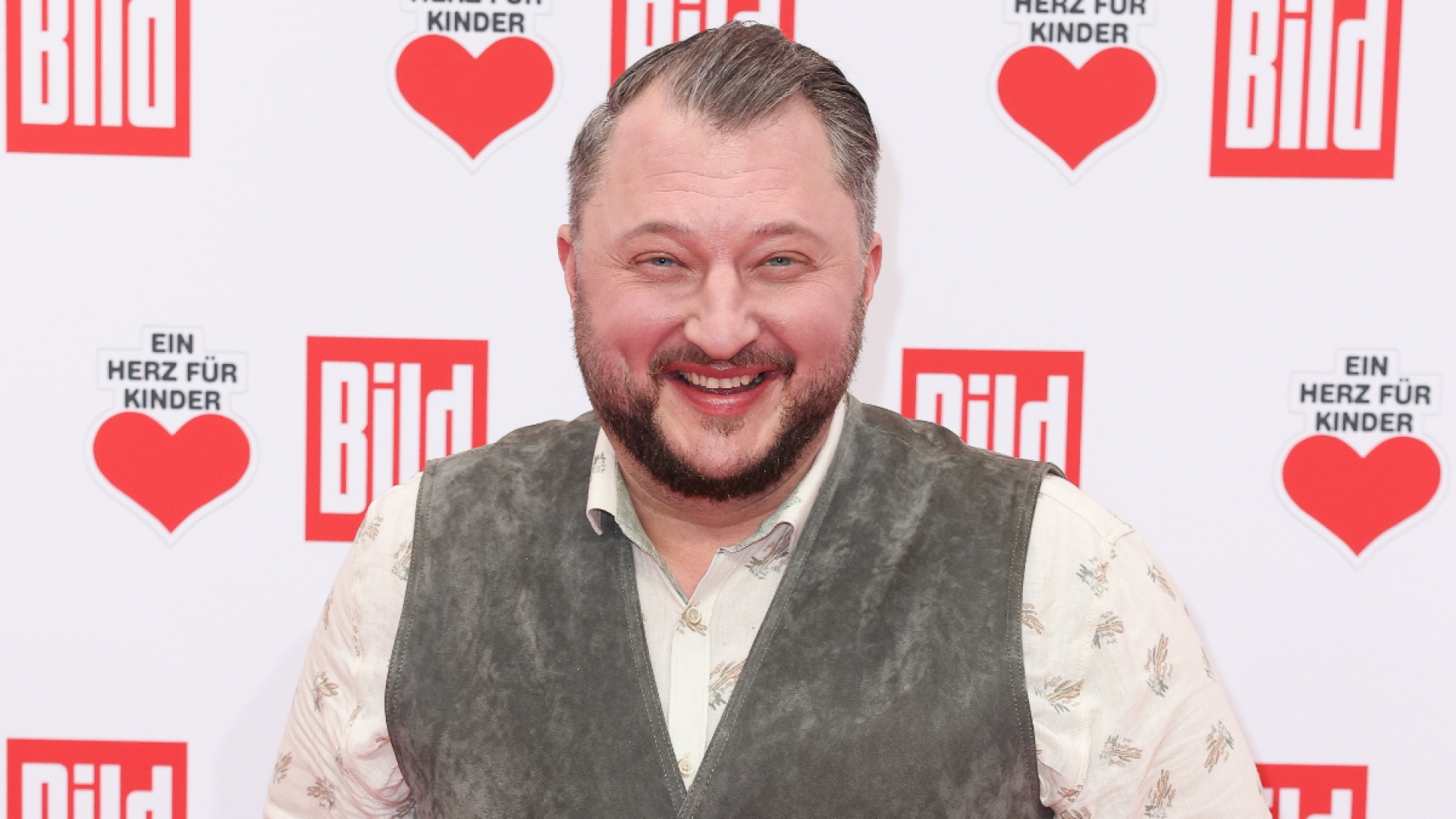 Sebastian Lege: Wer ist die Frau an seiner Seite? | OK! Magazin