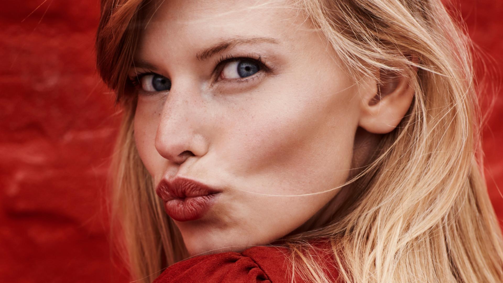 Lippenpflege: Her mit den Duck Lips! Dieser Gloss polstert extrem auf