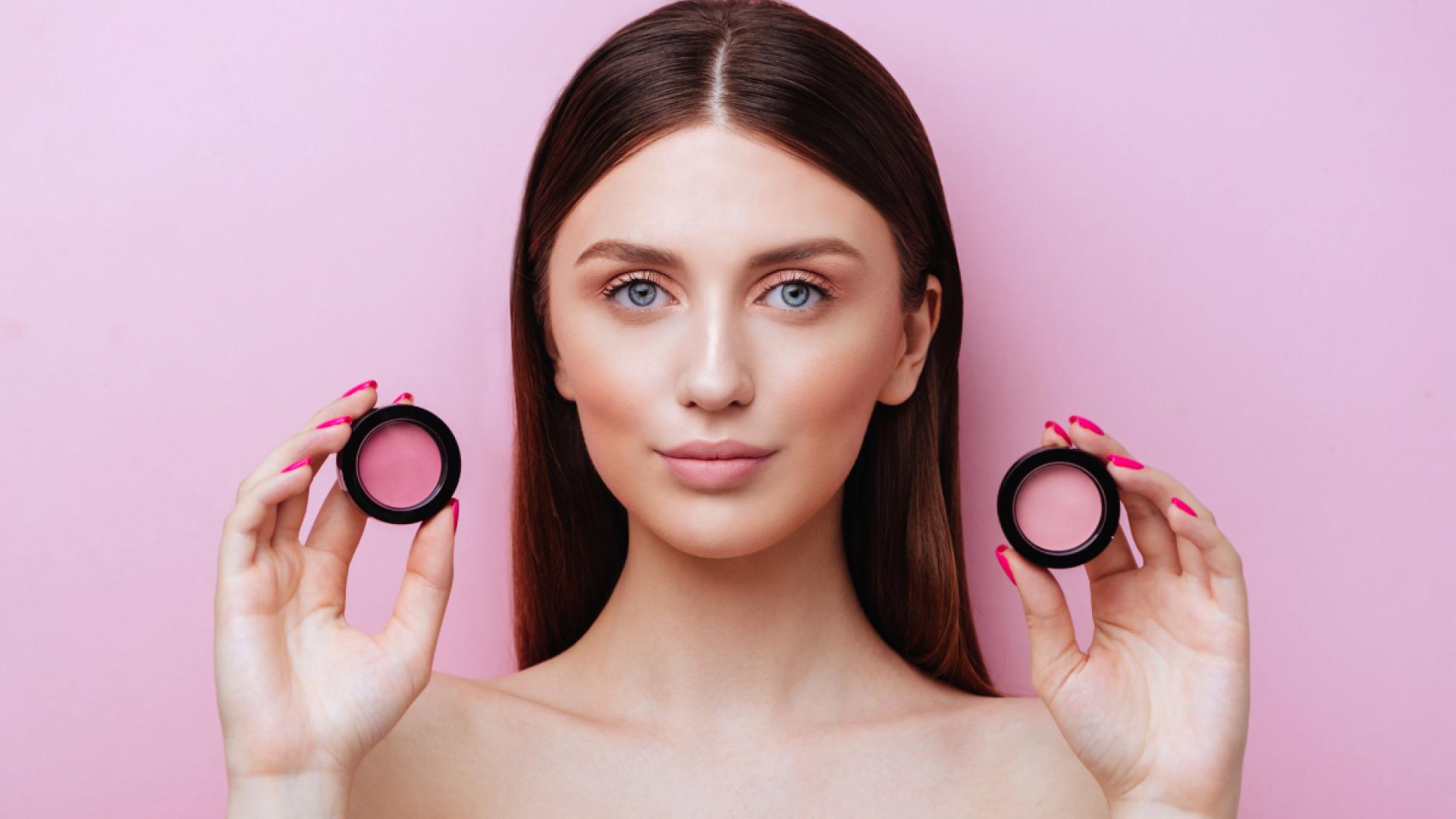 "Watercolor Blush": Make-up-Trend für einen natürlichen Sommer-Glow