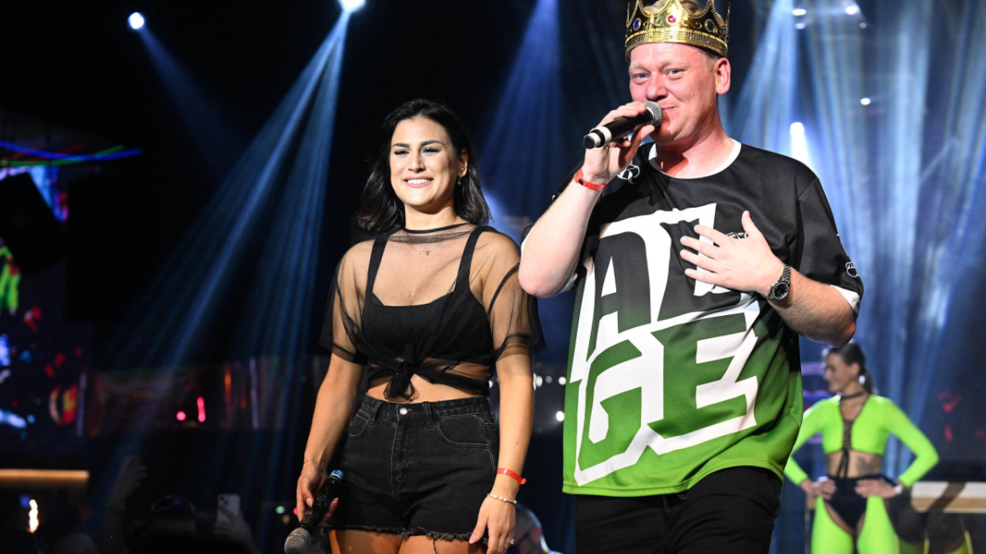 Knossi: Im Livestream - Verlobung mit Freundin Lia