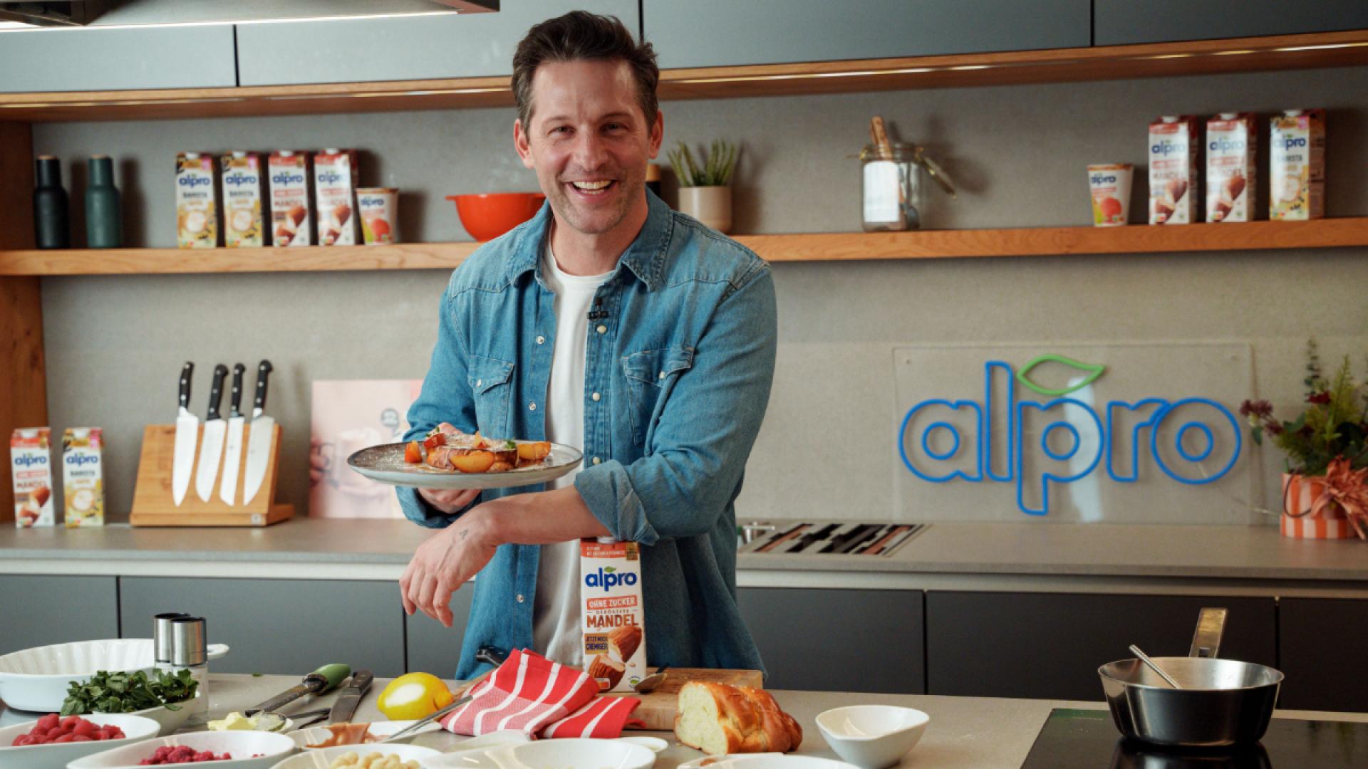 Alexander Kumptner: Vegane Frühstücksideen vom TV-Koch