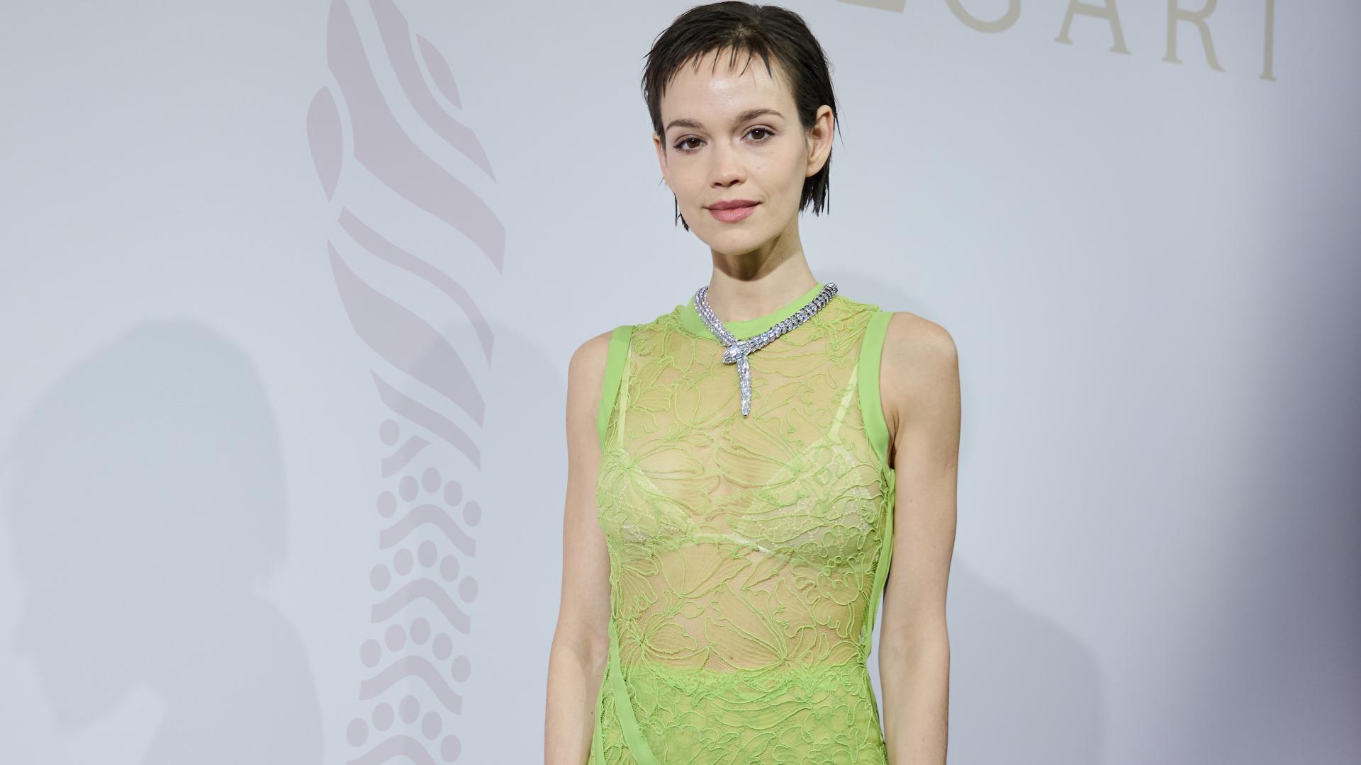Berlinale 2025: Die schönsten Looks - Emilia Schüle begeistert in ...