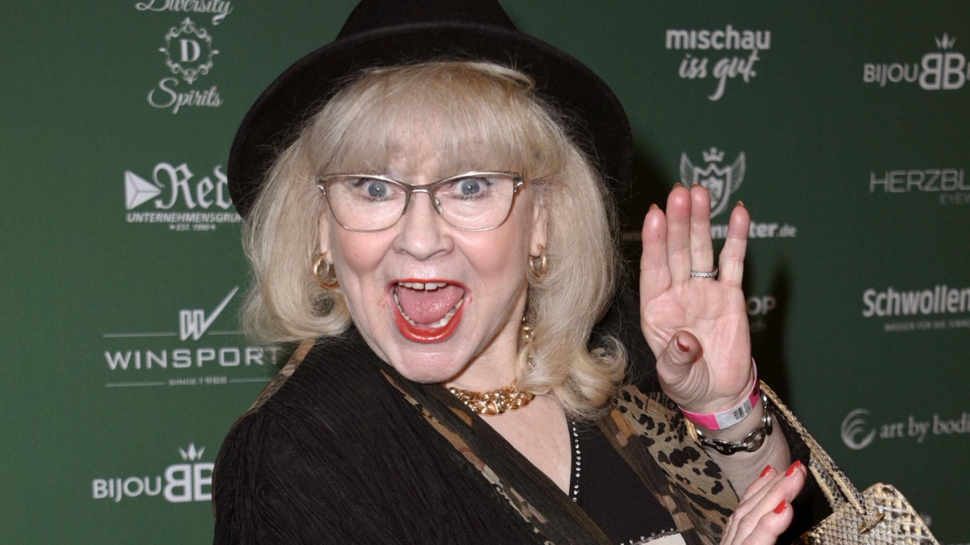 Dschungelcamp: Eva Jacob enthüllt – "War früher noch viel uriger"