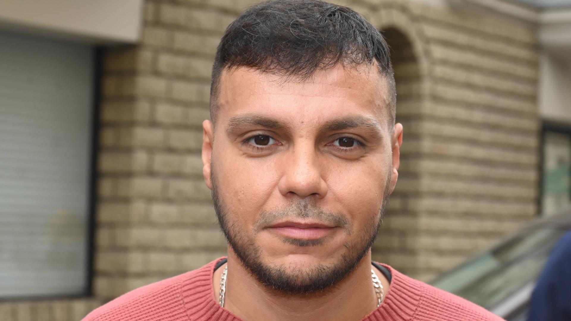 Osan Yaran: Freundin, Kinder, Familie – Alle Infos über den Komiker