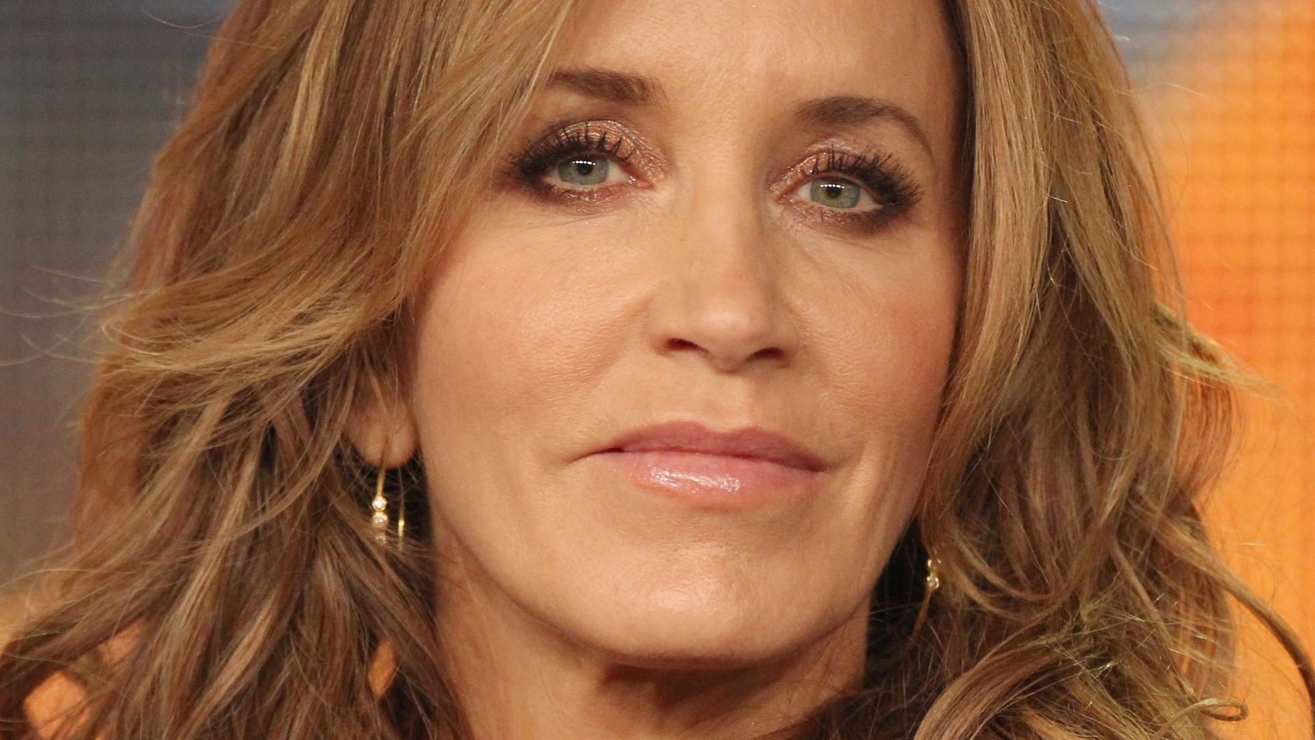 Felicity Huffmann: Für ihre Kinder ging sie in den Knast