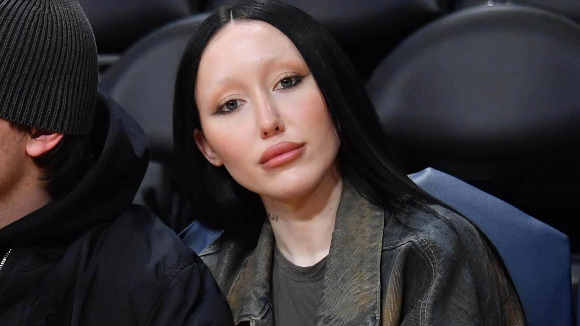 Noah Cyrus: Freund, Alter, Tattoos - Alle Infos zu Miley Cyrus' Schwester