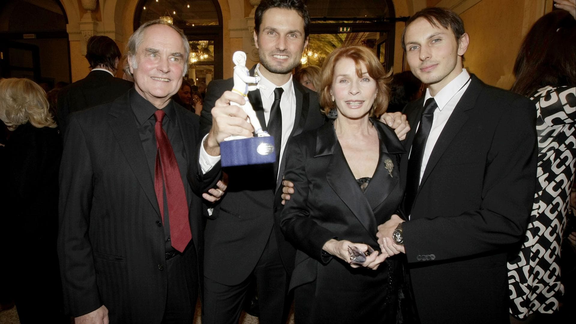 Senta Berger: Nach Tod ihrer Lebensliebe - die Söhne sind ihr ganzer Halt