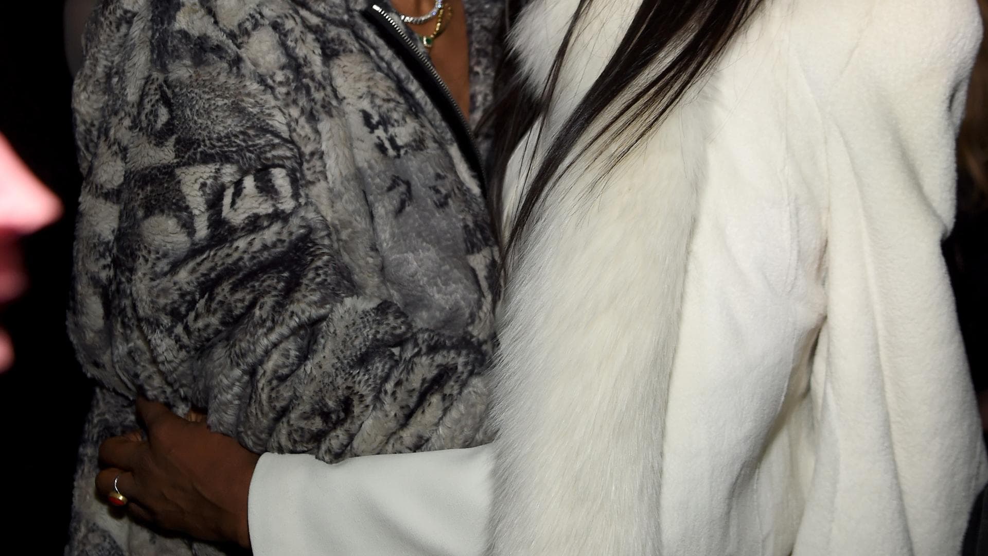 Rihanna vs. Naomi Campbell: "Messer in den Rücken gestochen"