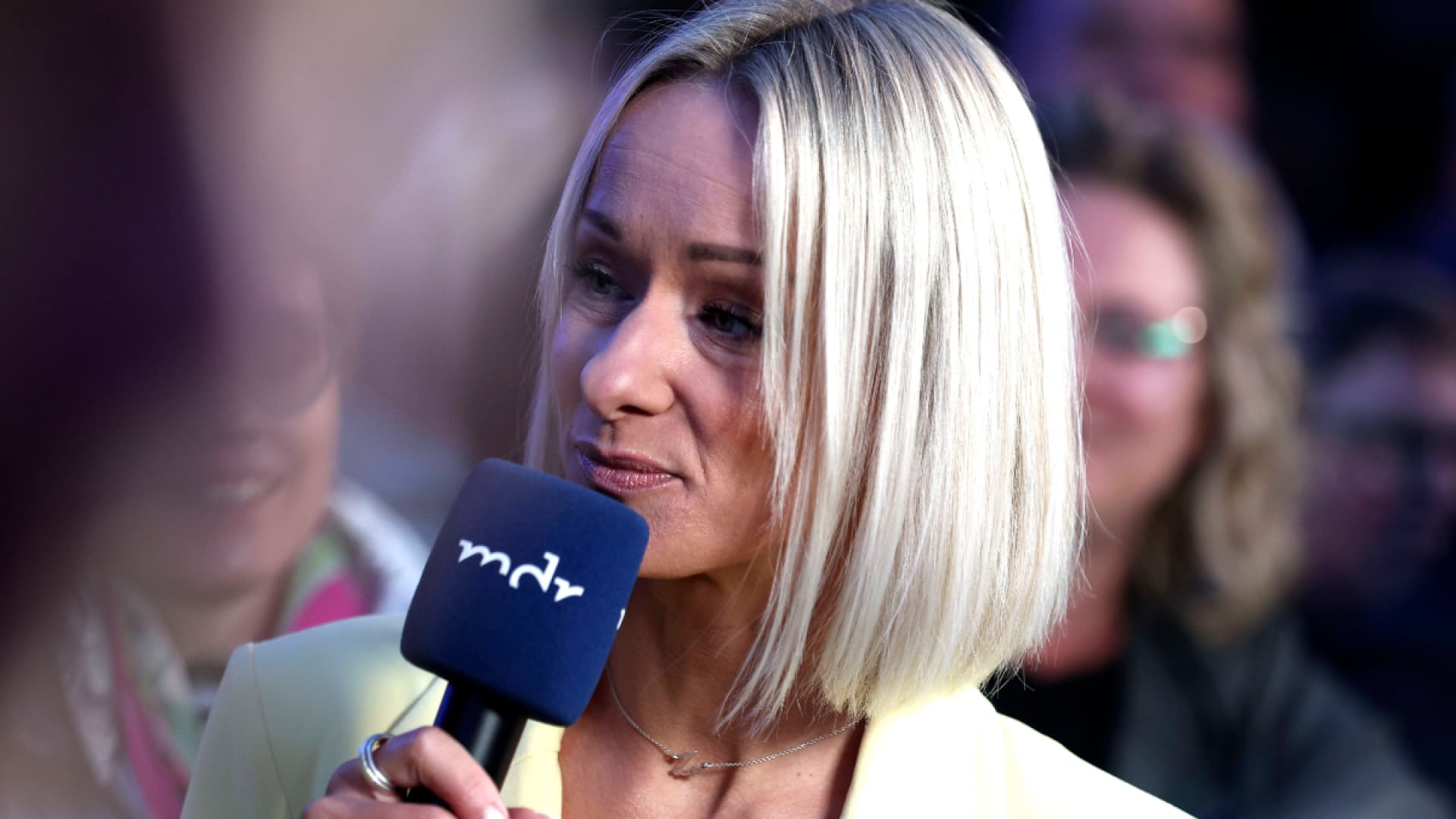 Christin Stark: "Gesundheitliche Gründe" - Trauriges "Schlager des ...