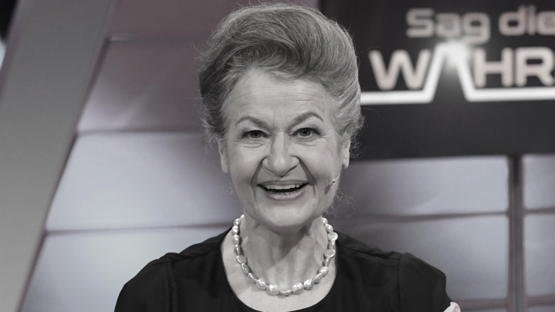 Ursula Cantieni: Kurz nach Serientod bei "Die Fallers" - Schauspielerin ...