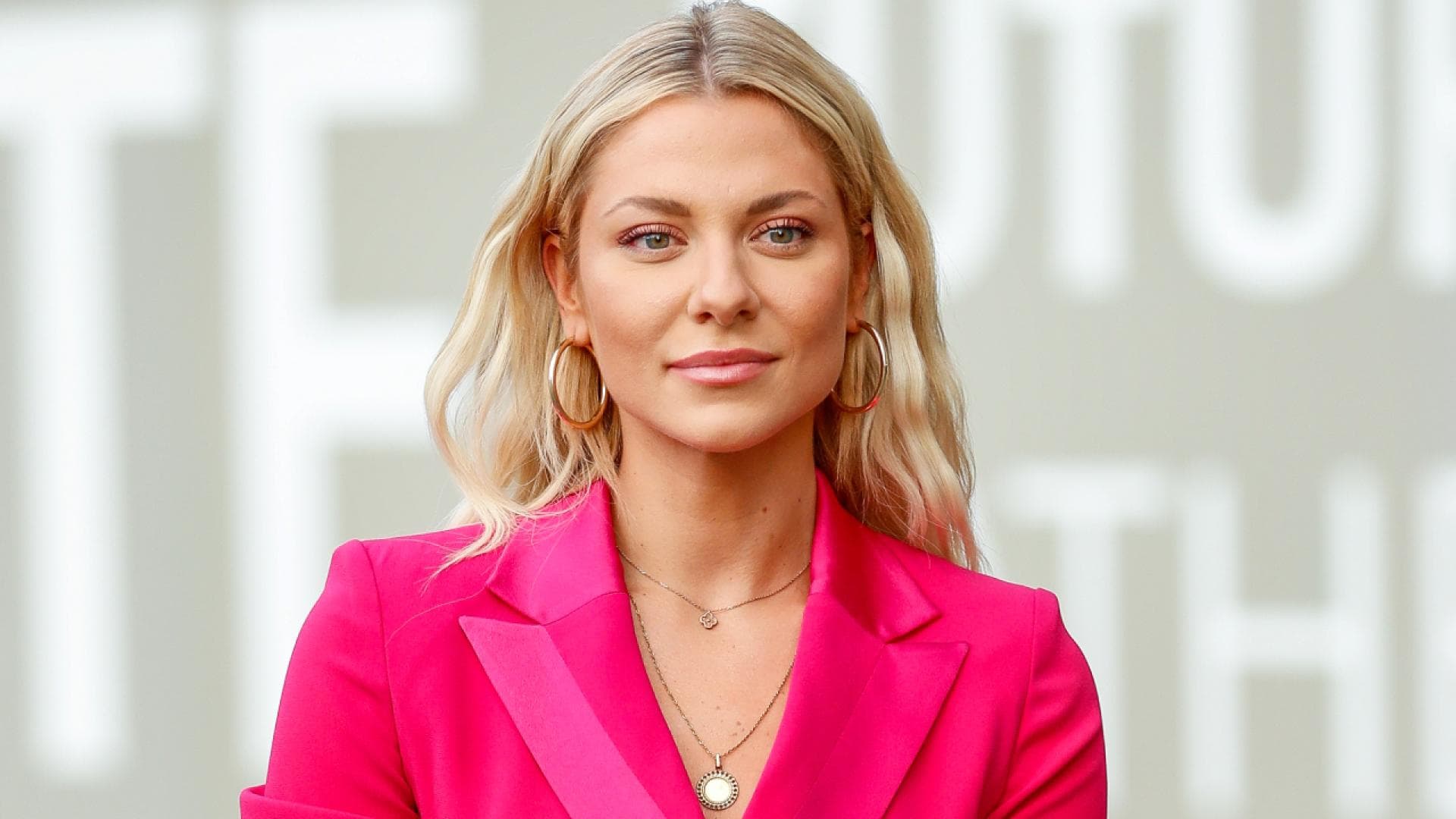 Valentina Pahde: Geheime Fotos! GZSZ-Star zeigt sich oben ohne