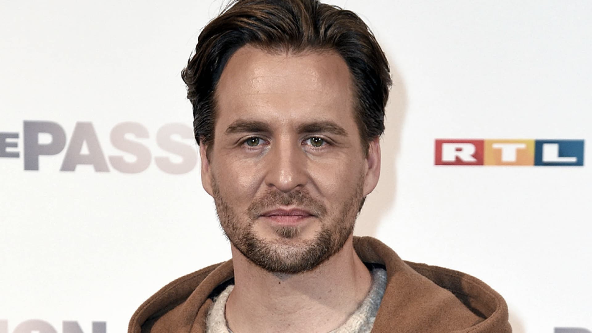 Alexander Klaws: Frau, Familie, Karriere - Alles zum Musical- & DSDS-Star