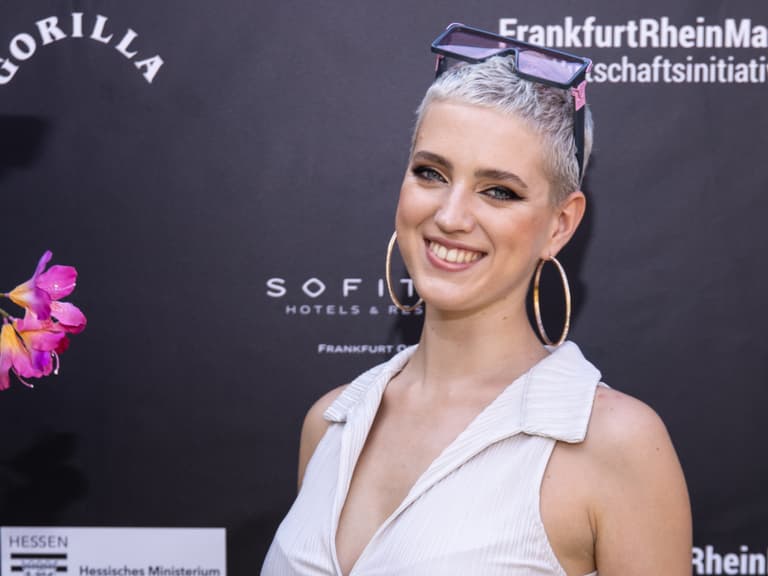Alle Infos zum Thema "Lou-Anne Gleissenebner-Teskey" | OK! Magazin