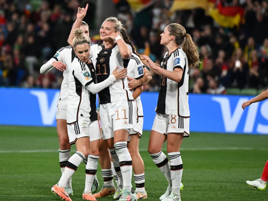 Alexandra Popp: Rührende Geste für ihren Vater (†)