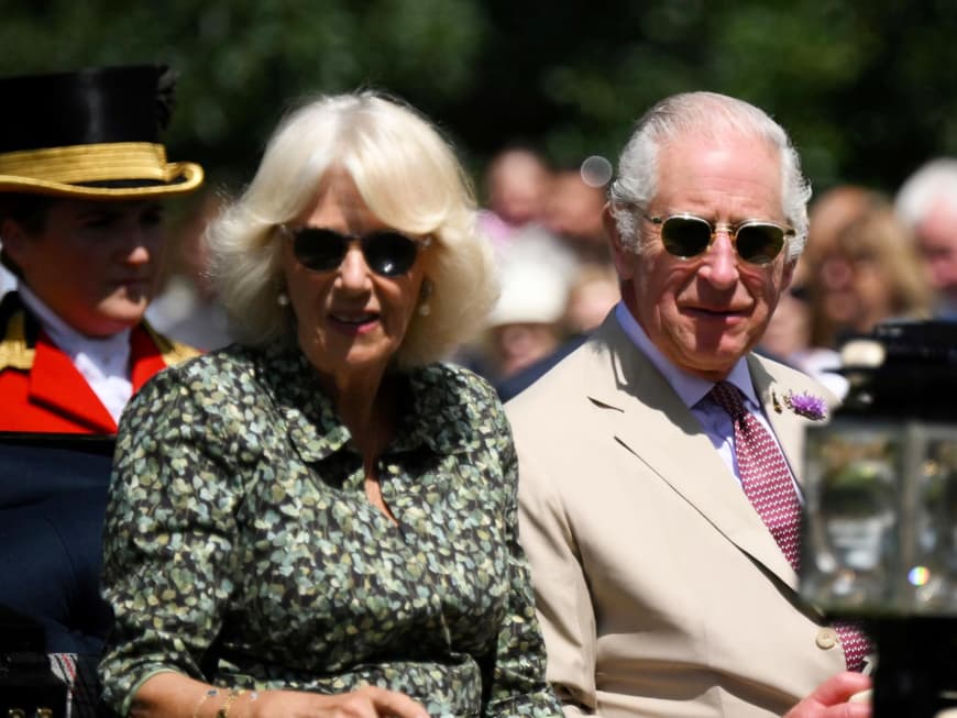 Königin Camilla: Das schreckliche Familiengeheimnis von Charles' Frau