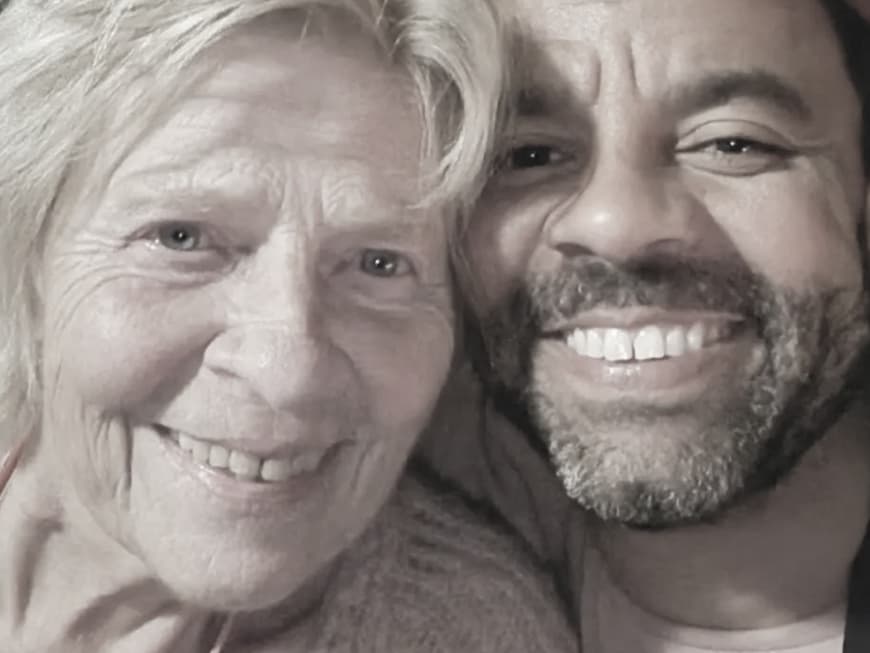 Simon Pearce: Seine Mutter Christiane Pearce-Blumhoff ist tot - "Es ...