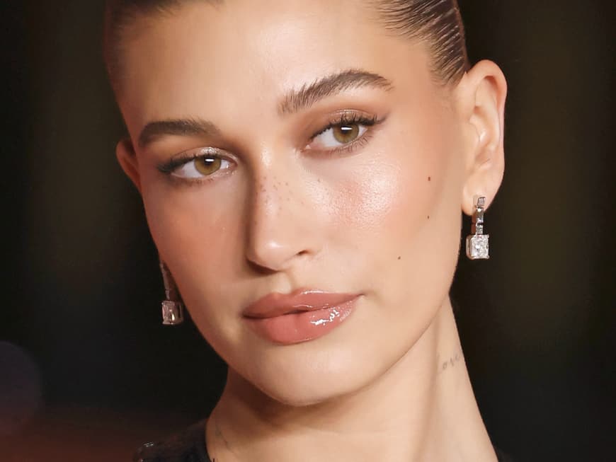 Feuchtigkeitscreme: Dieses 8-Euro-Produkt ist Hailey Biebers Favorit