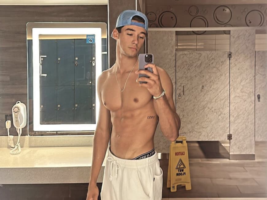 Verona Pooth: Ehe, Kinder, Karriere - Die TV-Bekanntheit im Starportrait