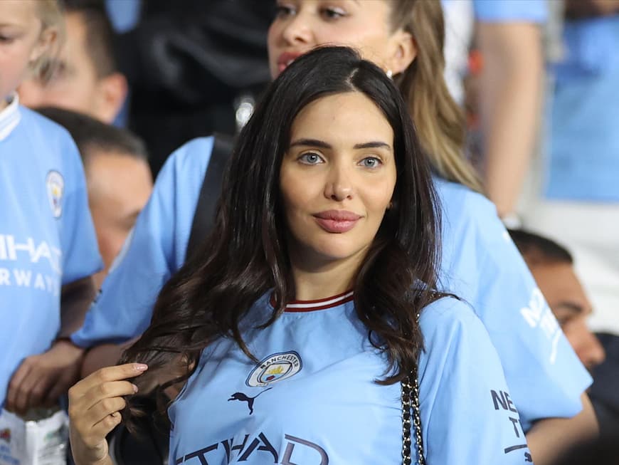 llkay Gündogan: Das ist seine schöne Frau Sara