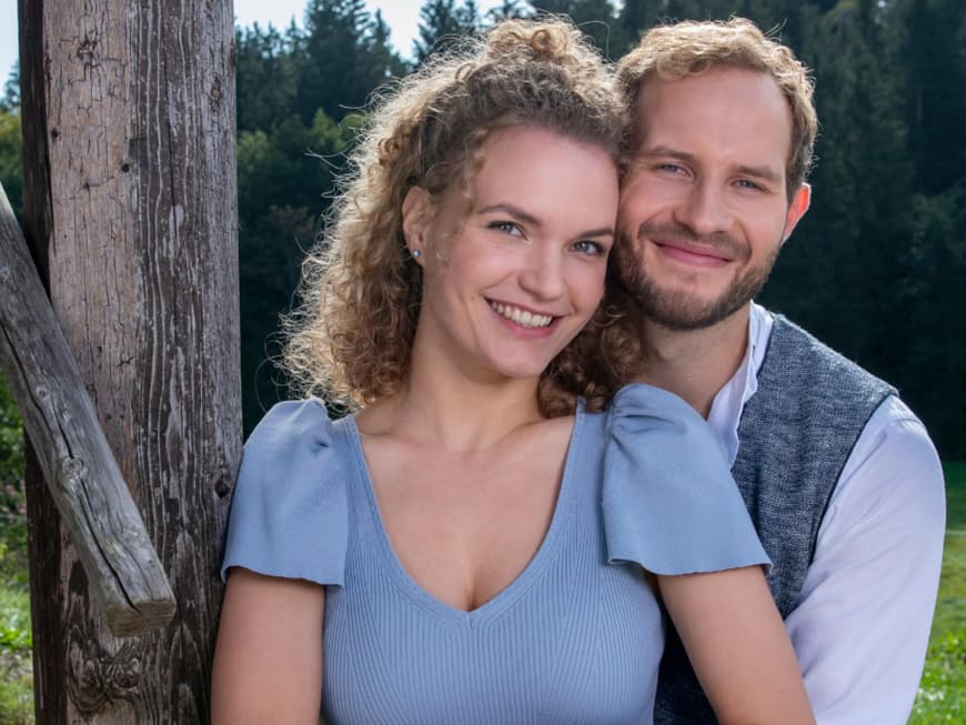 Spannende Sturm Der Liebe Maja Und Florian Fotos