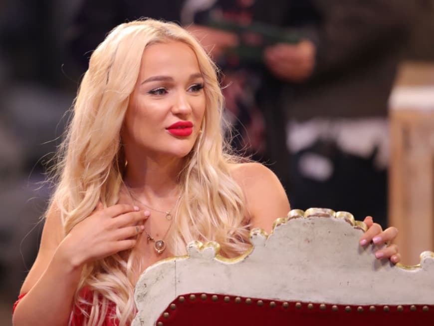 "Kampf der Realitystars”-Emmy Russ: Fans vollkommen entsetzt! "Schäm dich"