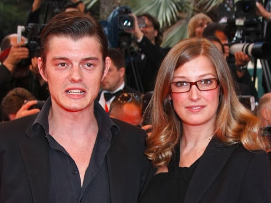Promis mit Brille